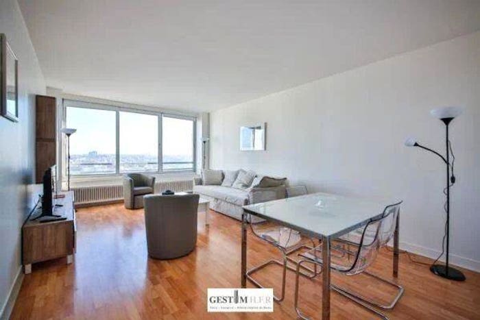 Appartement 2 pièces à Violet Commerce, Paris 15ème arrondissement, à louer