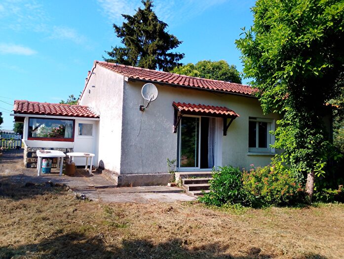 Jonzac - Maison 3 pièces à vendre