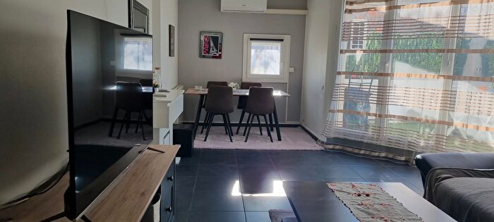 Appartement à vendre - Marseille e , La Cabucelle - 4 pièces - 3 chambres