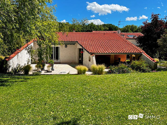 Maison 7 pièces à Noé, à vendre