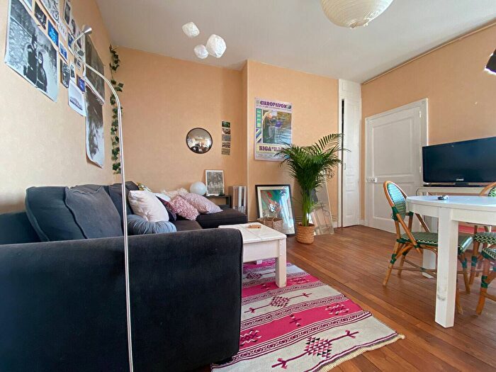 Appartement à louer - Émailleurs, Limoges - 2 pièces - 1 chambre