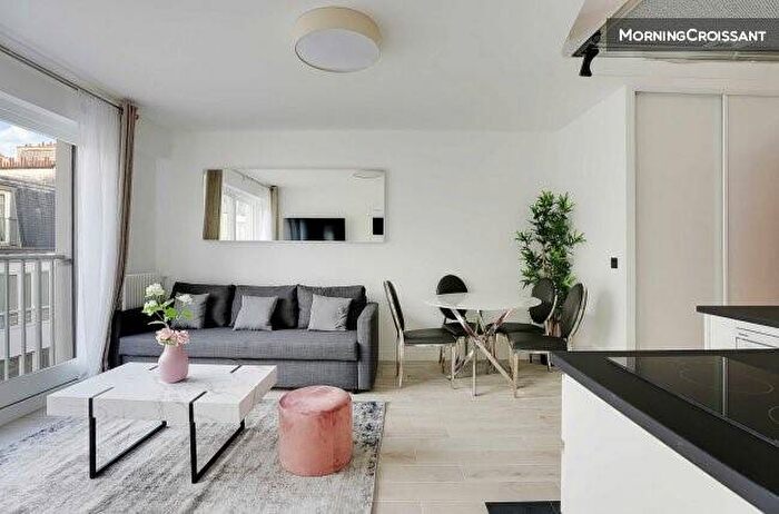 Appartement à louer - Chaillot, Paris ème arrondissement - 2 pièces - 1 chambre