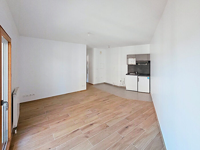 Appartement à louer - Courbevoie, Marceau République - 2 pièces - 1 chambre