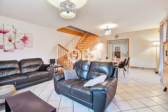 Maison à vendre - Arudy - 6 pièces - 5 chambres