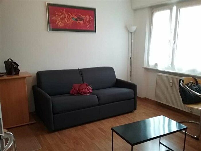 Saint-Louis : Appartement 1 pièce à louer