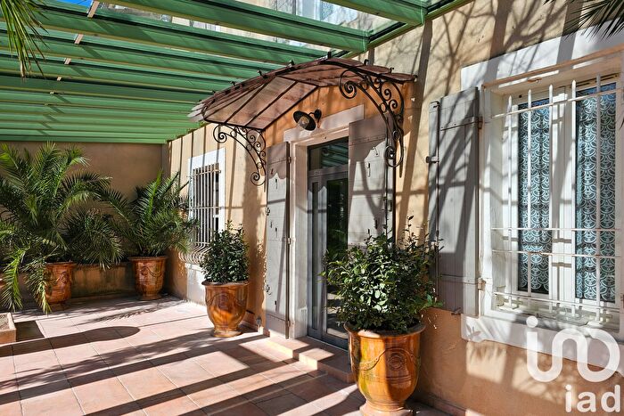 Maison à vendre - Saint-Rémy-de-Provence - 7 pièces - 2 chambres