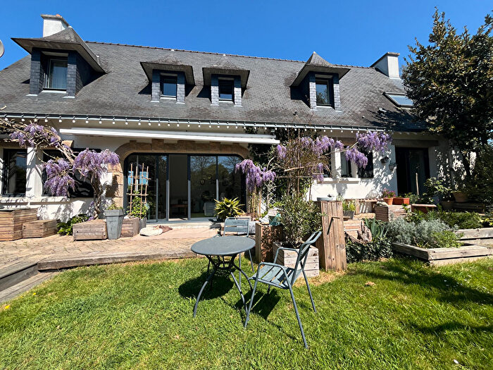 Maison à vendre - Ploeren - 8 pièces - 5 chambres