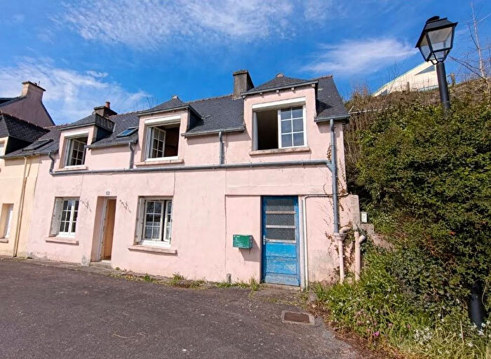 Maison à vendre - Châteauneuf-du-Faou - 5 pièces - 3 chambres