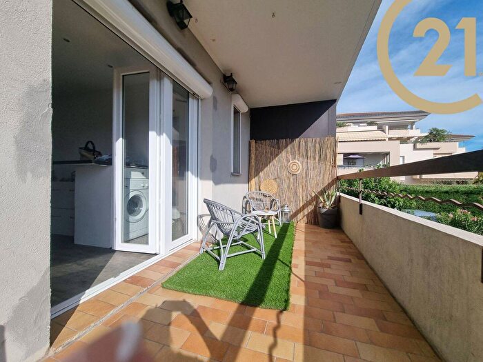 Appartement à louer - Fréjus - 1 pièce