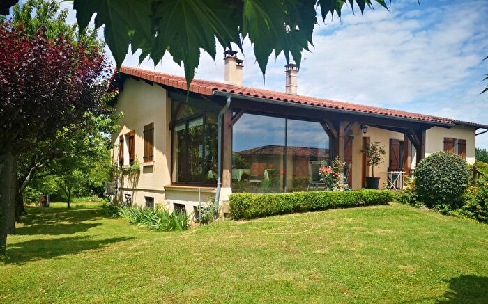 Maison à vendre - Auterive - 10 pièces - 6 chambres