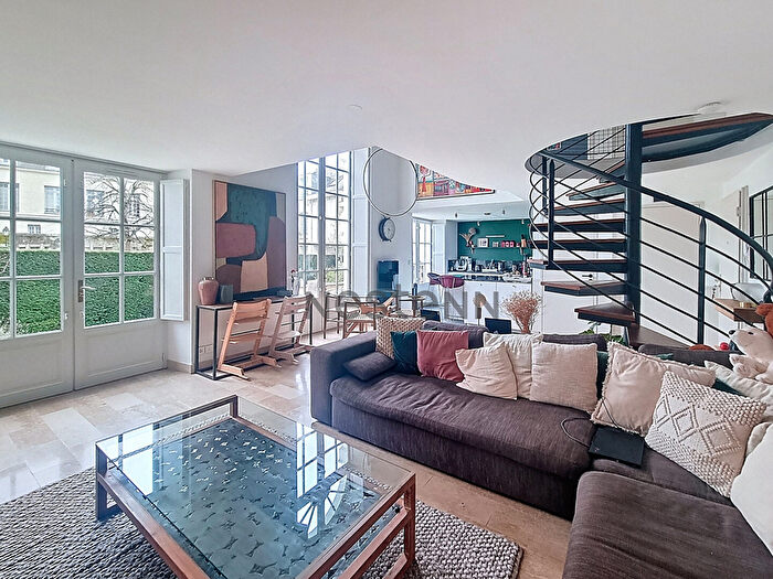 Appartement à vendre - Tours, Cathédrale - 6 pièces - 4 chambres