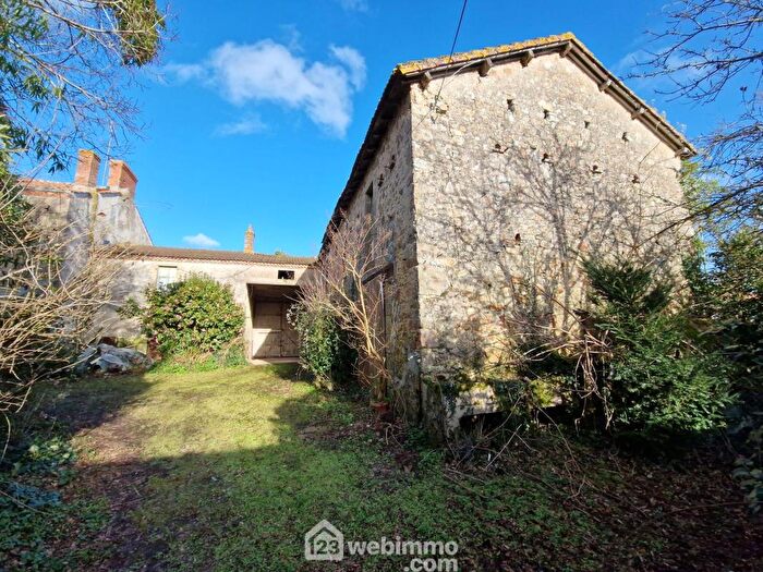 Maison à vendre - Landeronde - 5 pièces - 4 chambres