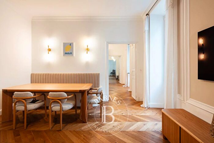 Appartement à vendre - Ajaccio, Citadelle - 5 pièces - 3 chambres