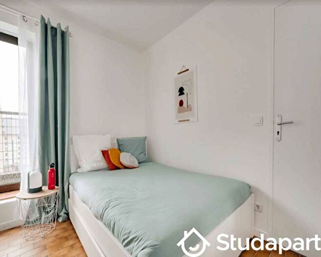 Appartement 1 pièce à louer - Secrétan, Paris 19ème arrondissement