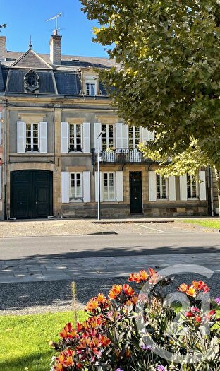 Maison à vendre - Moulins, Gare, Champins - 15 pièces - 7 chambres