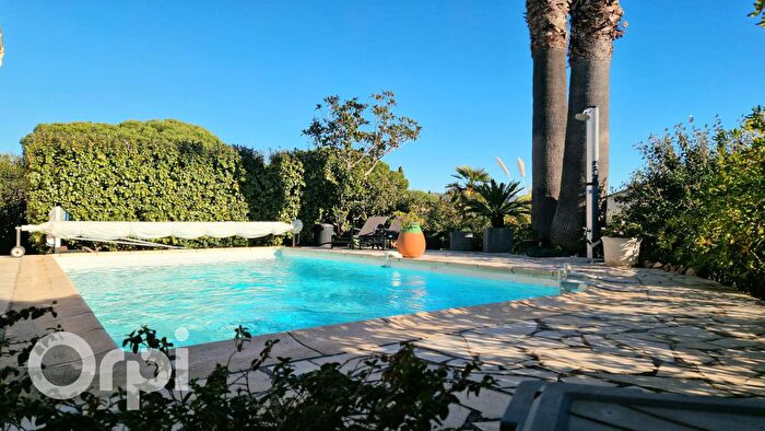 Maison à vendre - Fréjus, La Tour de Mare - 5 pièces - 4 chambres