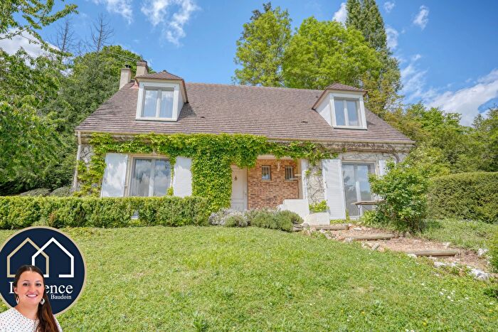 Maison 6 pièces à vendre - Nogent-le-Roi