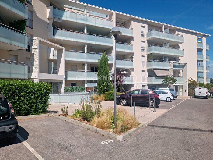 Marseille 12ème, Les Trois Lucs : Appartement 3 pièces à louer