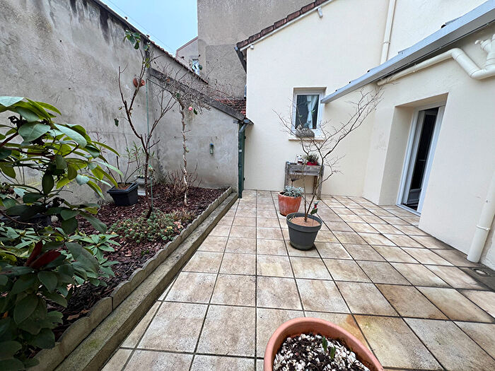 Maison à vendre - Moulins, Centre-ville - 3 pièces - 2 chambres