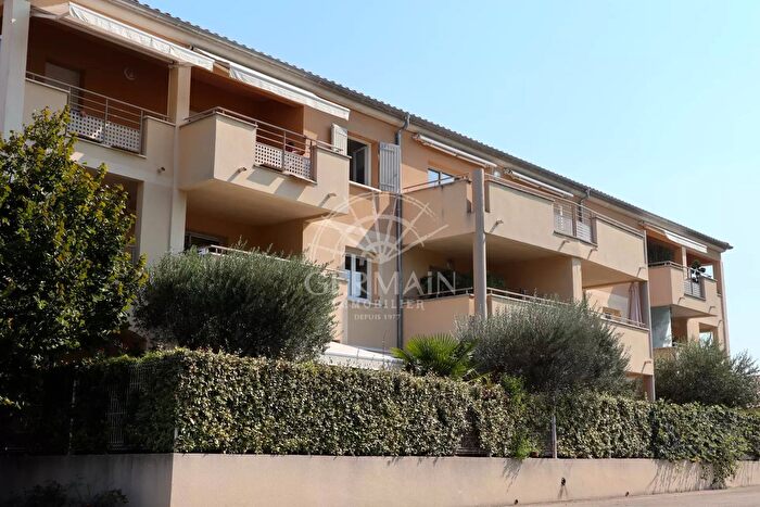 Appartement à vendre - LIsle-sur-la-Sorgue, Saint-Antoine - 3 pièces - 2 chambres