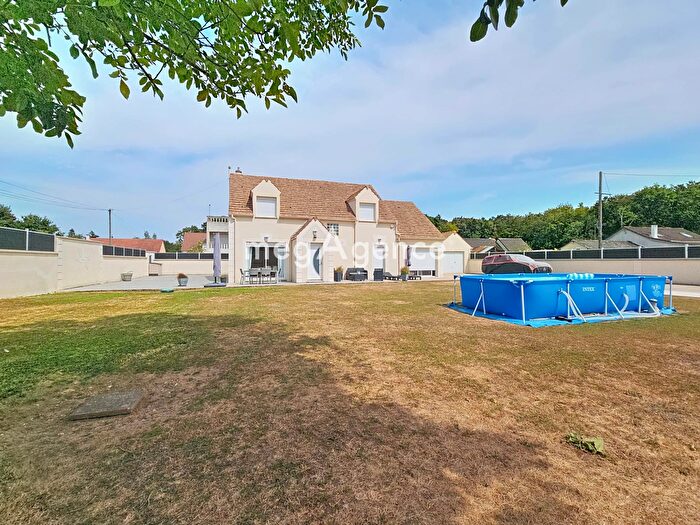 Ouerre - Maison 7 pièces à vendre