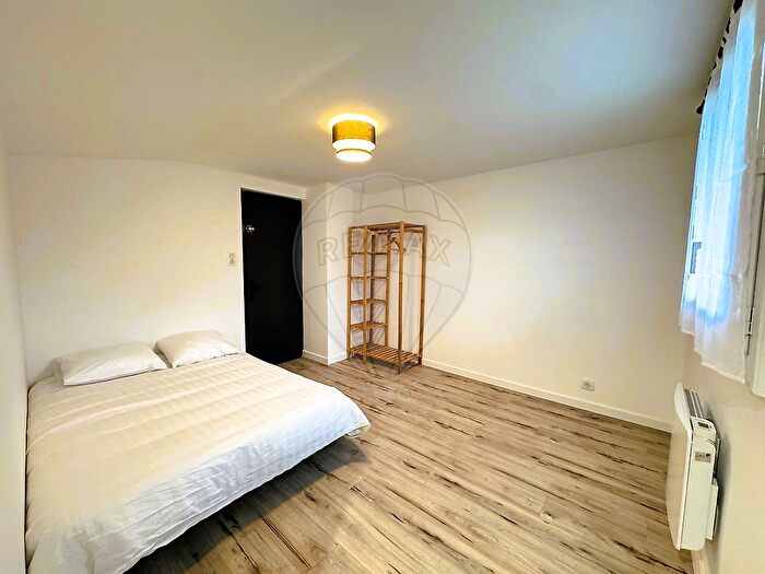 Appartement à louer - Bonneville - 1 pièce - 6 chambres