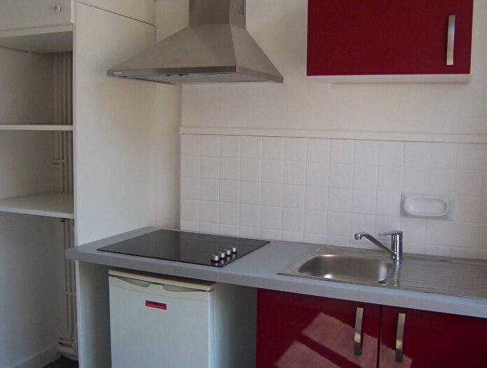 Appartement à louer - Angoulême - 1 pièce