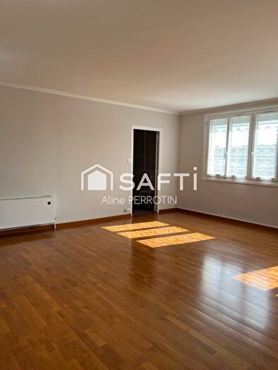 Appartement 3 pièces à vendre - Sablé-sur-Sarthe, Rive Gauche