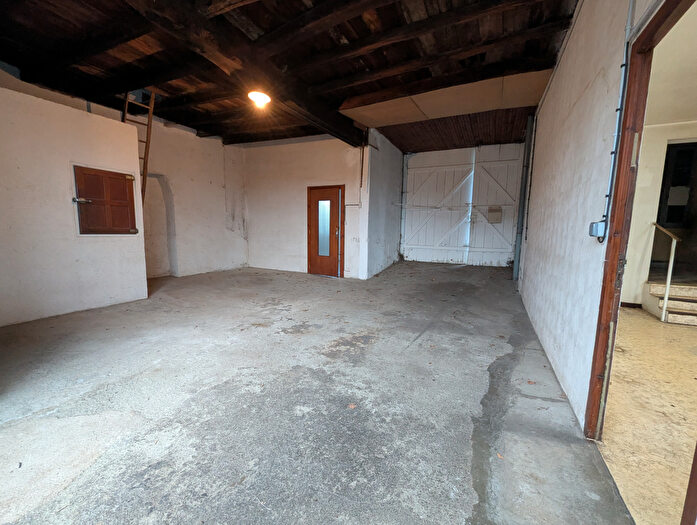 Maison à vendre - Chantonnay - 7 pièces - 3 chambres