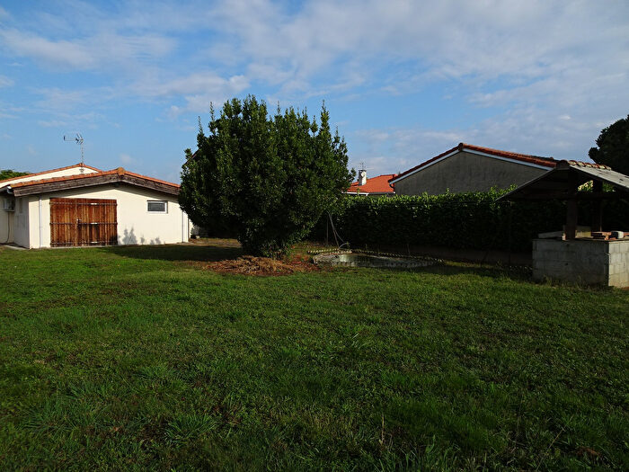 Maison à vendre - Frouzins - 5 pièces - 4 chambres