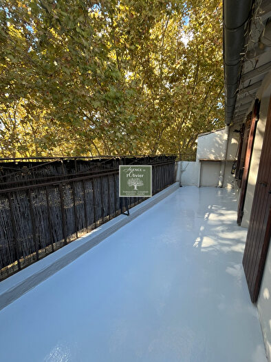 Arles, Centre-ville : Appartement 2 pièces à vendre