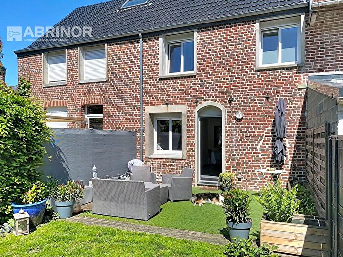 Maison 4 pièces à Fretin, à vendre
