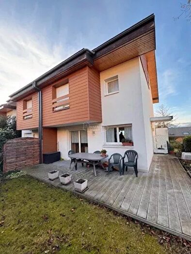 Maison à vendre - Vétraz-Monthoux - 5 pièces - 3 chambres