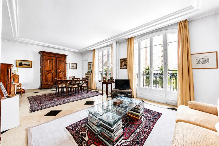 Montrouge, Jean-Jaurès : Appartement 4 pièces à vendre