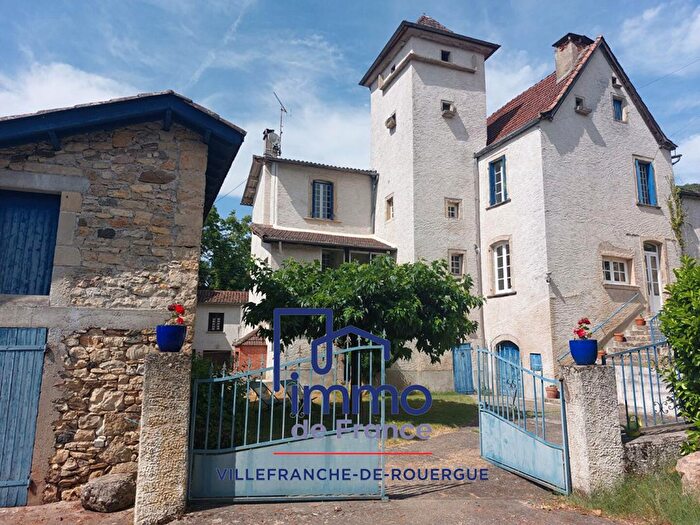 Maison à vendre - Villefranche-de-Rouergue - 6 pièces - 4 chambres