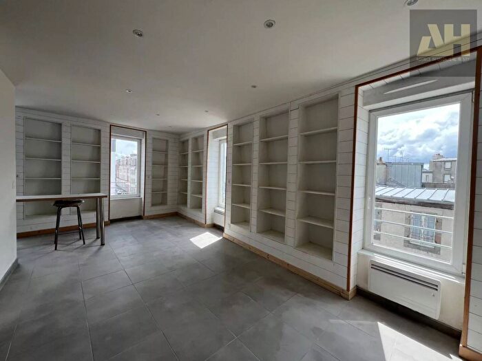 Appartement à louer - Centre, Brest - 1 pièce