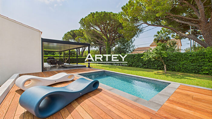 Hyères, Pyanet - Maison 5 pièces à vendre
