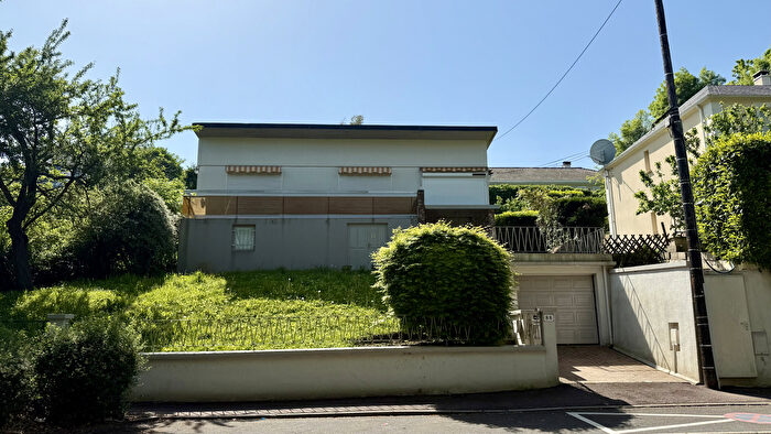 Louveciennes : Maison 4 pièces à vendre