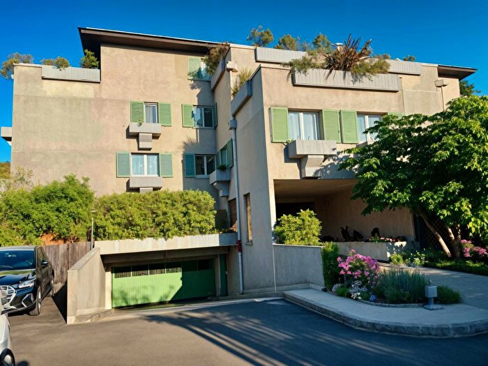 Appartement à vendre - Livry-Gargan, Centre-ville - 3 pièces - 2 chambres