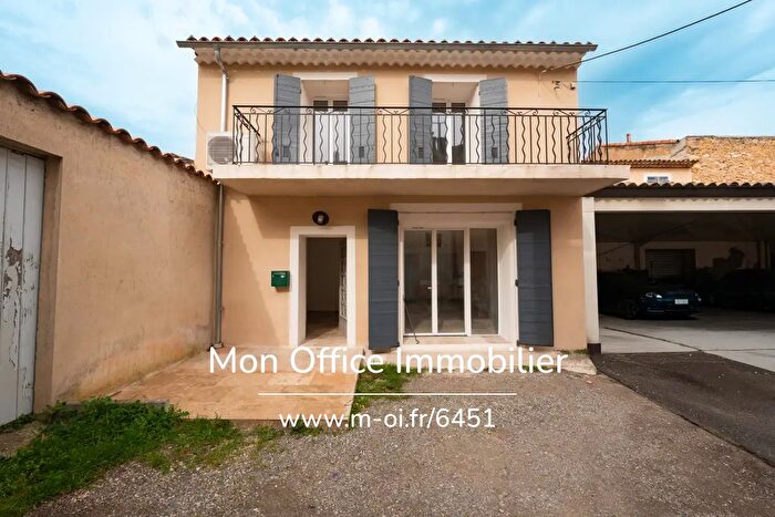 Appartement 4 pièces à vendre - Pertuis, Centre-ville, Fours à Chaux, Claret