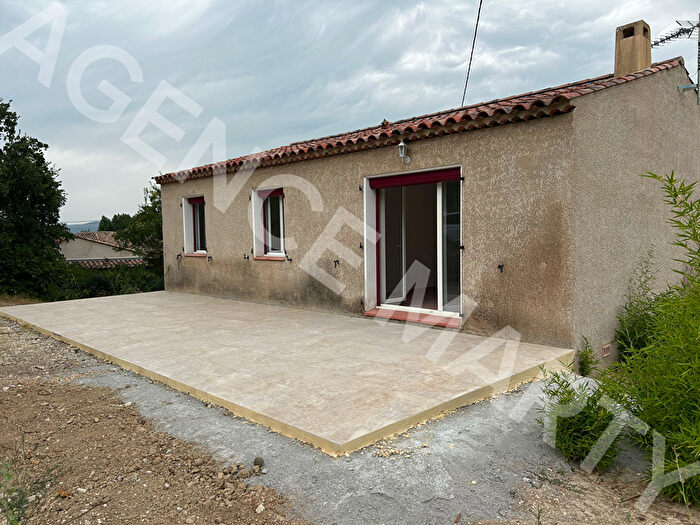 Trets : Maison 4 pièces à louer