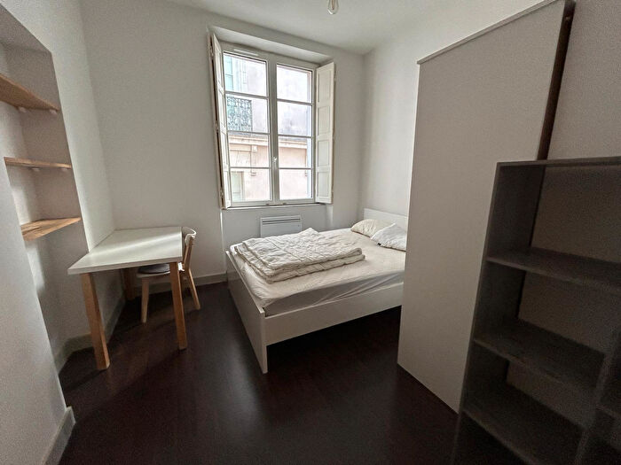 Appartement à louer - Nantes, Centre-ville - 1 pièce - 1 chambre