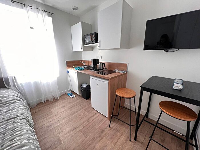 Centre, Brest : Appartement 1 pièce à louer