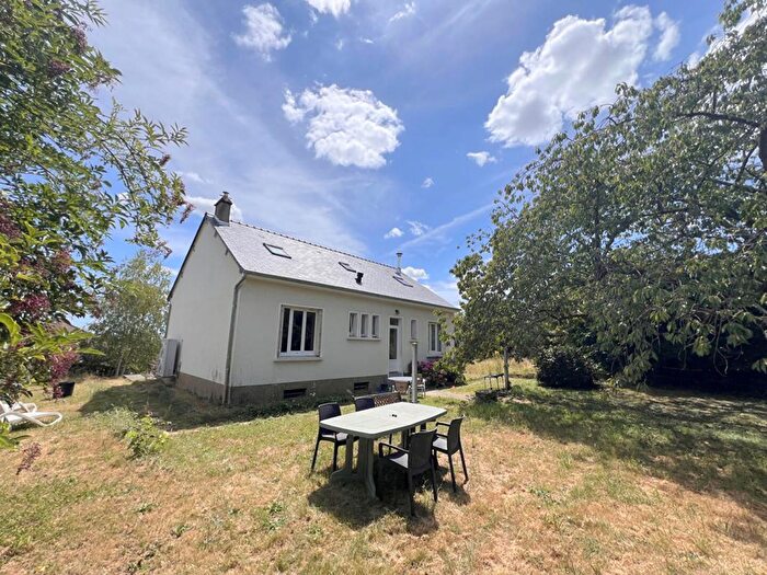 Saint-Georges-du-Bois : Maison 6 pièces à vendre