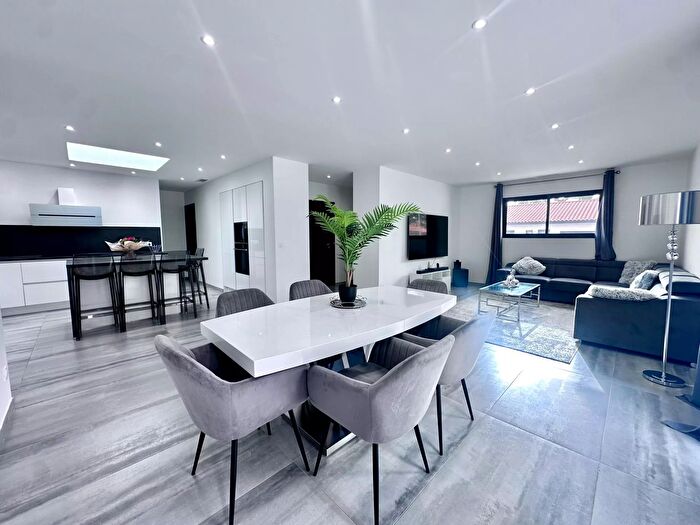 Maison à vendre - Perpignan, Saint-Martin - 4 pièces - 3 chambres