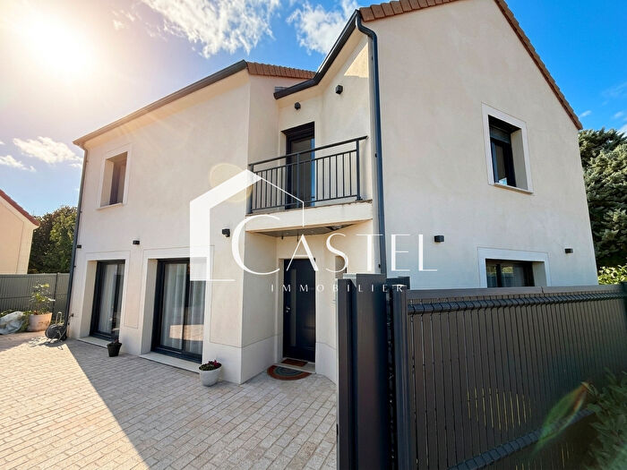 Maison 6 pièces à vendre à Les Alluets-le-Roi