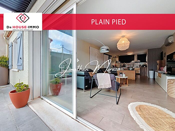 Maison à vendre - Fourques - 3 pièces - 2 chambres