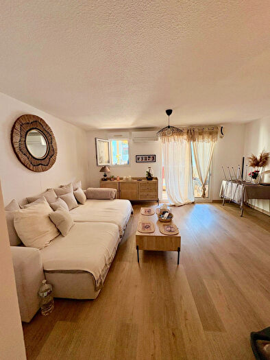 Appartement à vendre - Cavalaire-sur-Mer, Castillane, Vivards, Roseraie, Rigaud, Cros de Mouton - 3 pièces - 2 chambres