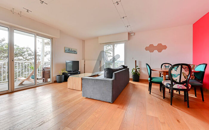 Appartement 4 pièces à vendre à Caluire-et-Cuire, Vassieux, Crépieux