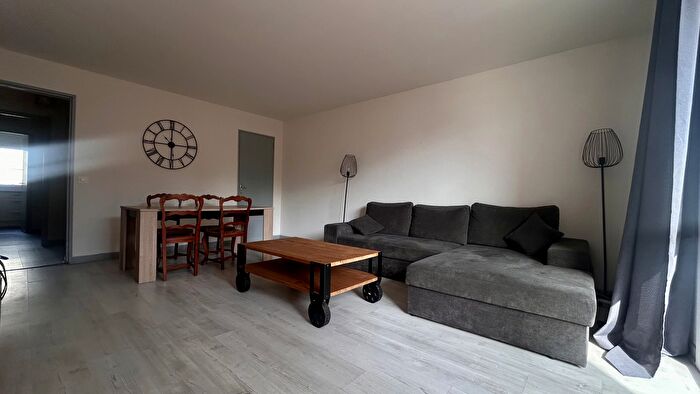 Appartement à vendre - Pau, Centre-ville - 2 pièces - 1 chambre